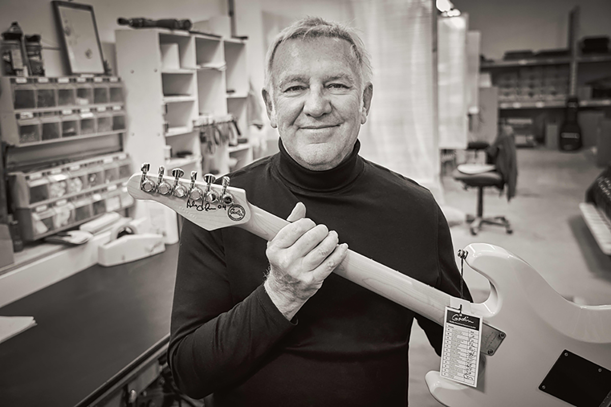 Lerxst Launches Limelight – The Alex Lifeson Limited Edition Signature ...