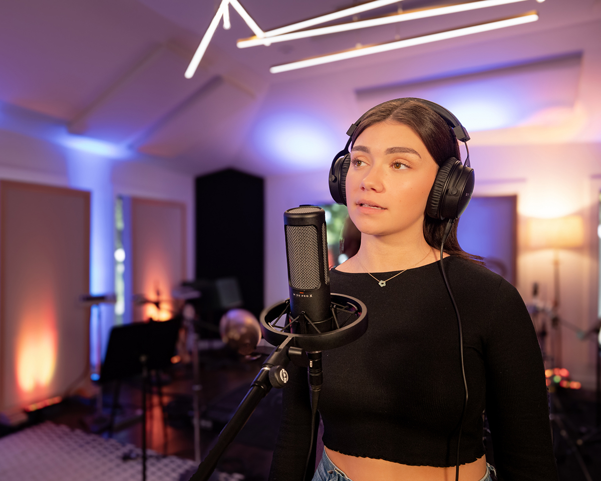 The Voice Winner Gina Miles Announces New Music Collaboration with ...